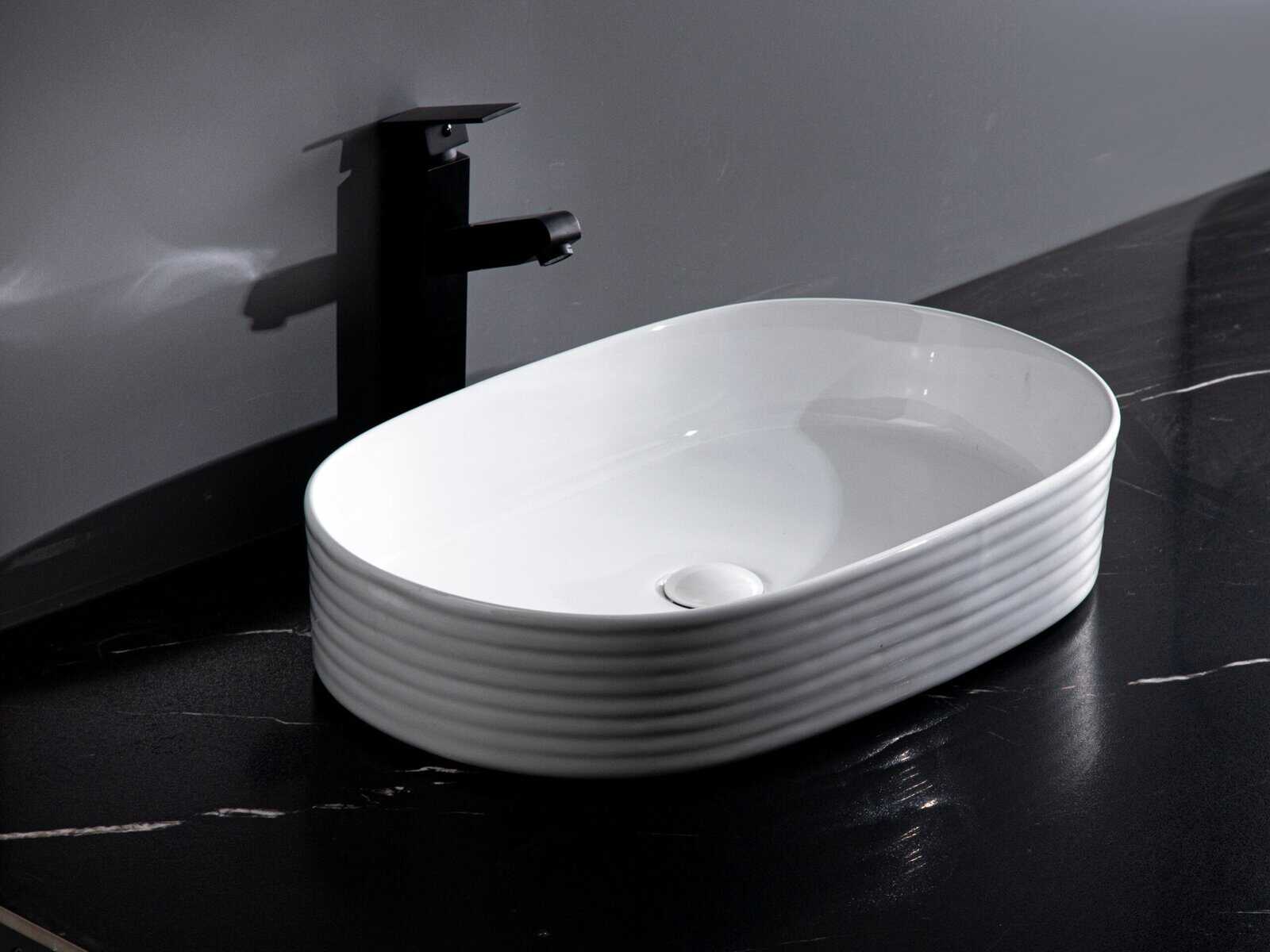 Pill-60-fluted | BWO